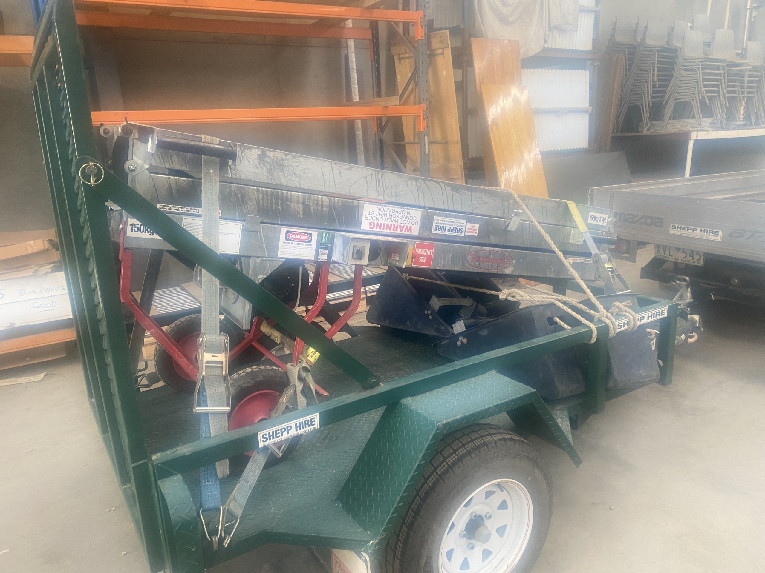 7m brick elevator - Shepp Hire